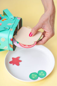 DIY Play Food Sandwich Printable - YES! we made this
